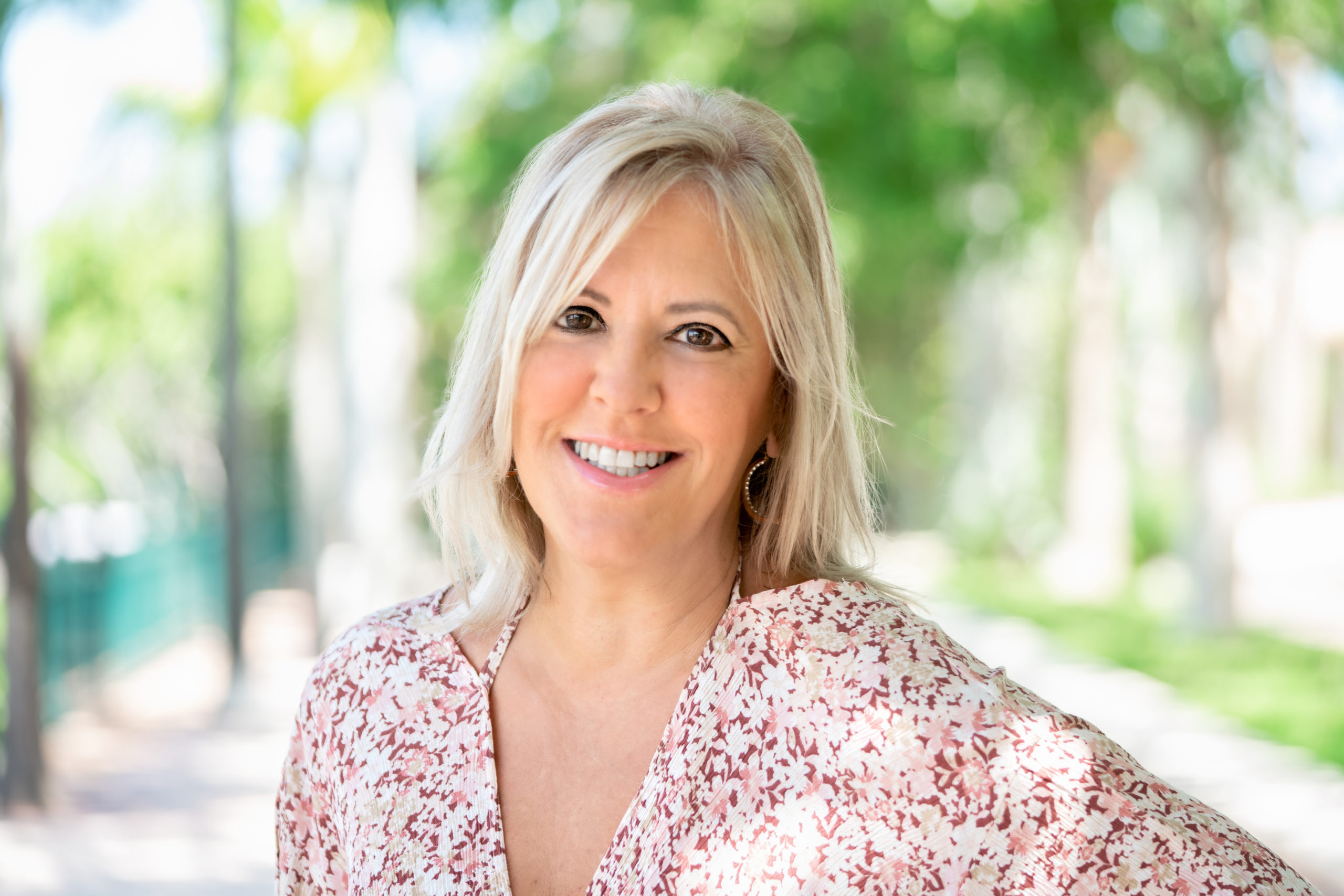 Carol White - Jewel Branding